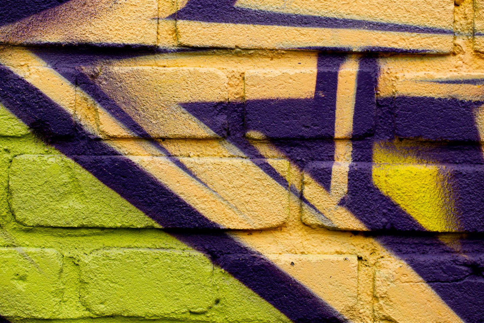 Graffitis et street art à Genève - eazyone.ch - Artiste Graffeur ...