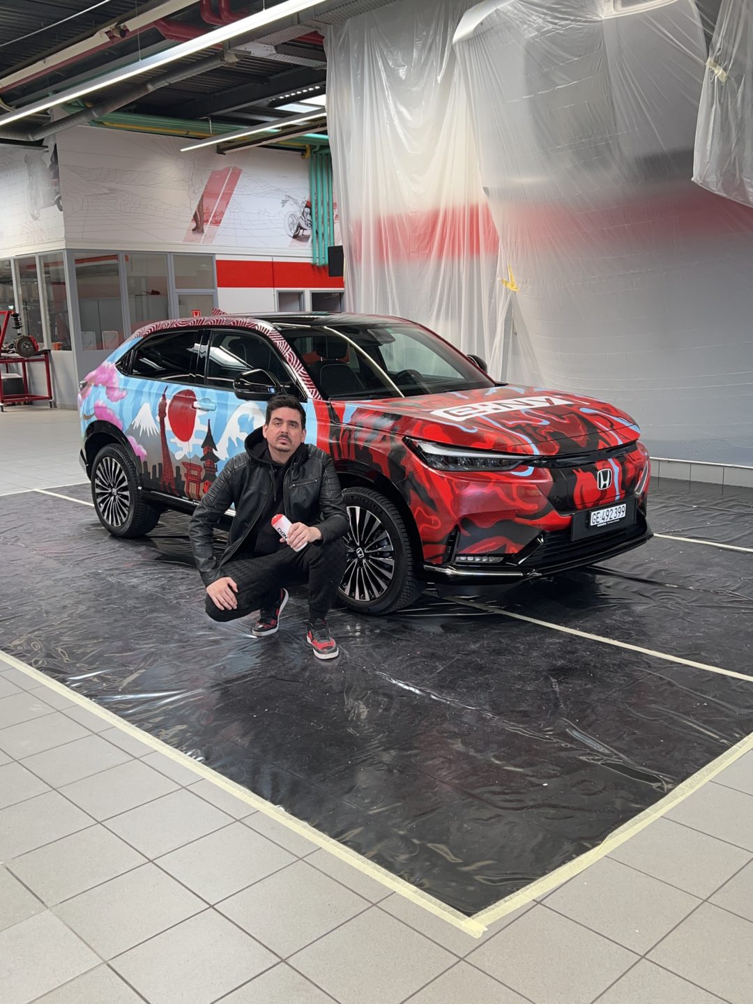 La Honda e:ny1 Customisée par Eazy One : Une Fusion Urbaine et ...