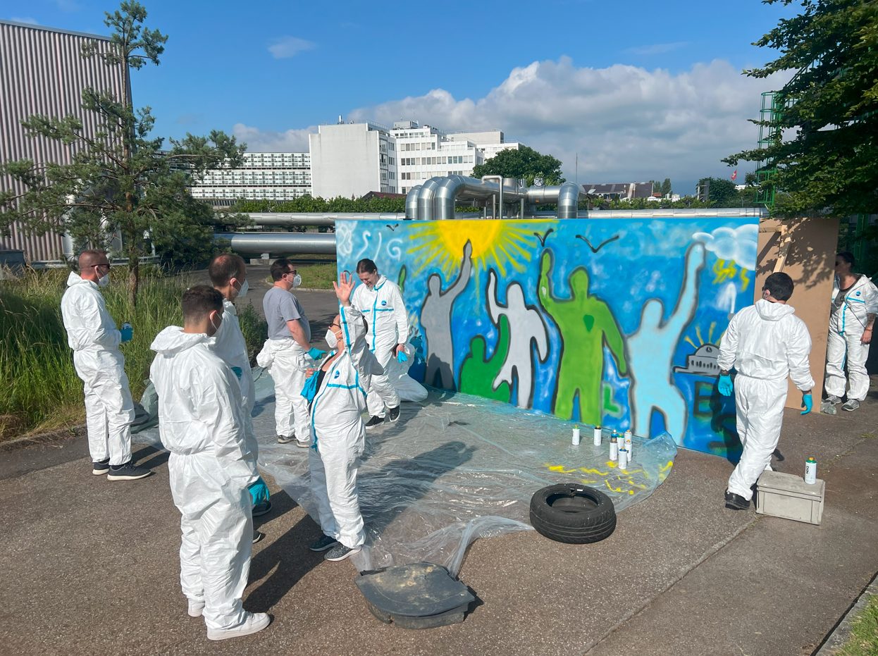 Découvrez le Team Building Graffiti : Une Expérience Unique avec les Employés des SIG au Lignon ...