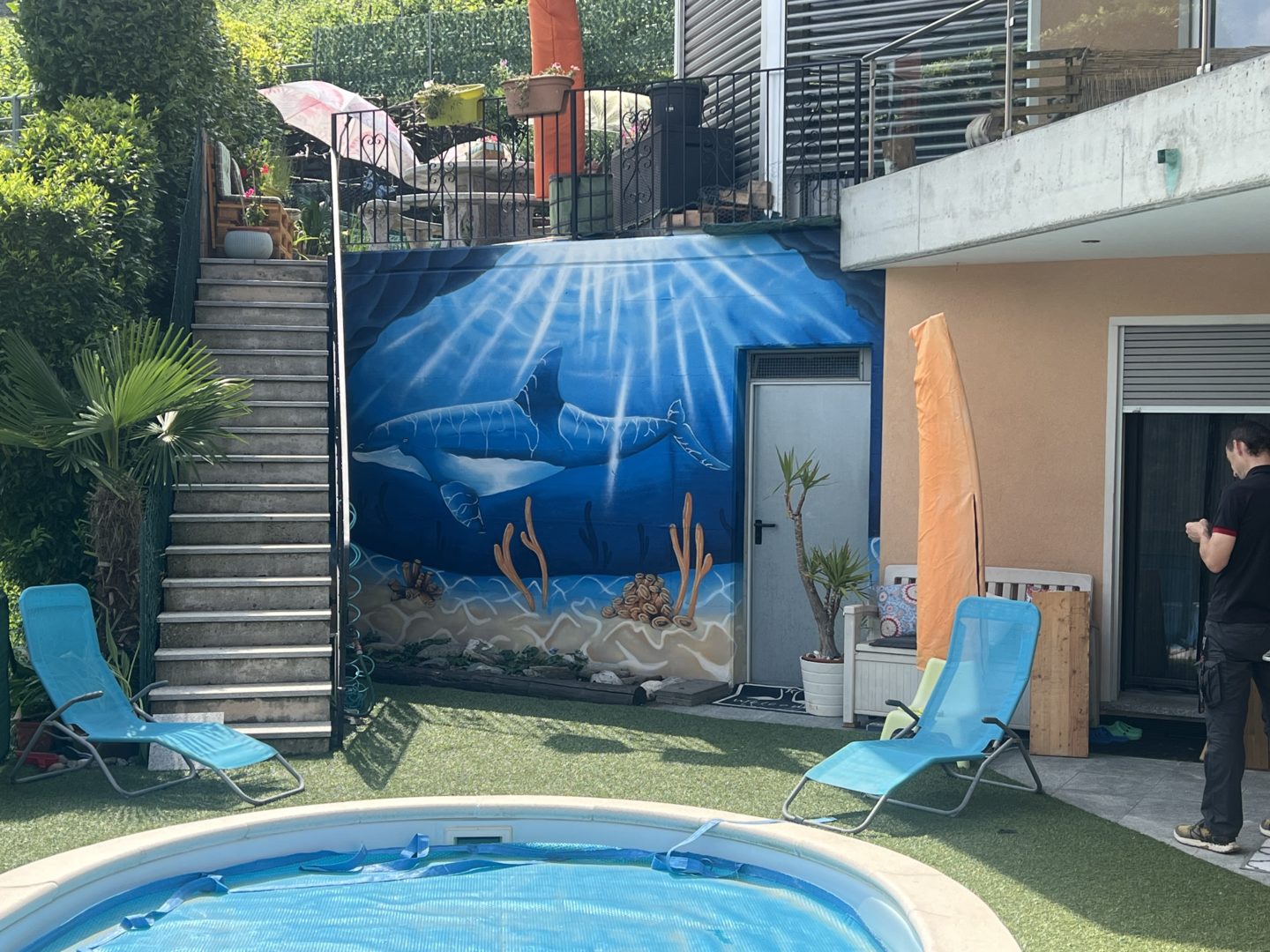 Scopri il Murale del Delfino a Lugano di Eazy One - eazyone.ch - Artiste Graffeur - Fresque ...