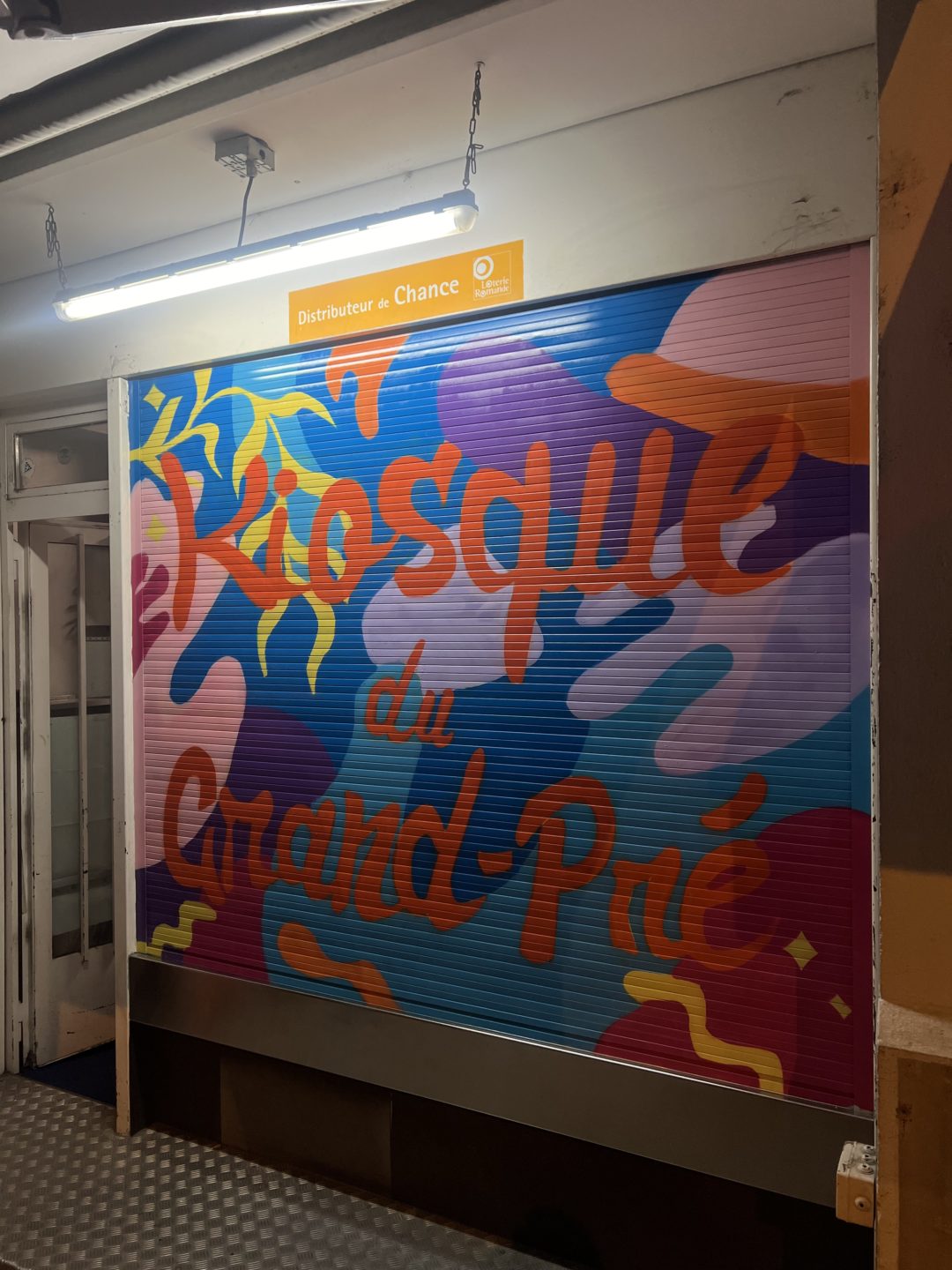 La Renaissance Artistique du Kiosque du Grand Pré : Une Fresque ...